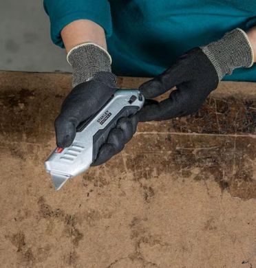 Hand Tools – Screw Centre Limited. Screw Centre: The Ultimate Source ...