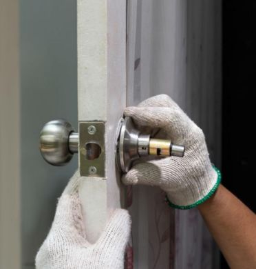 Ironmongery - Screw Centre | Quality Hardware and Fixings. Screw Centre ...