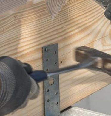 Builders Metal Work - Screw Centre | Quality Hardware Products. Screw ...